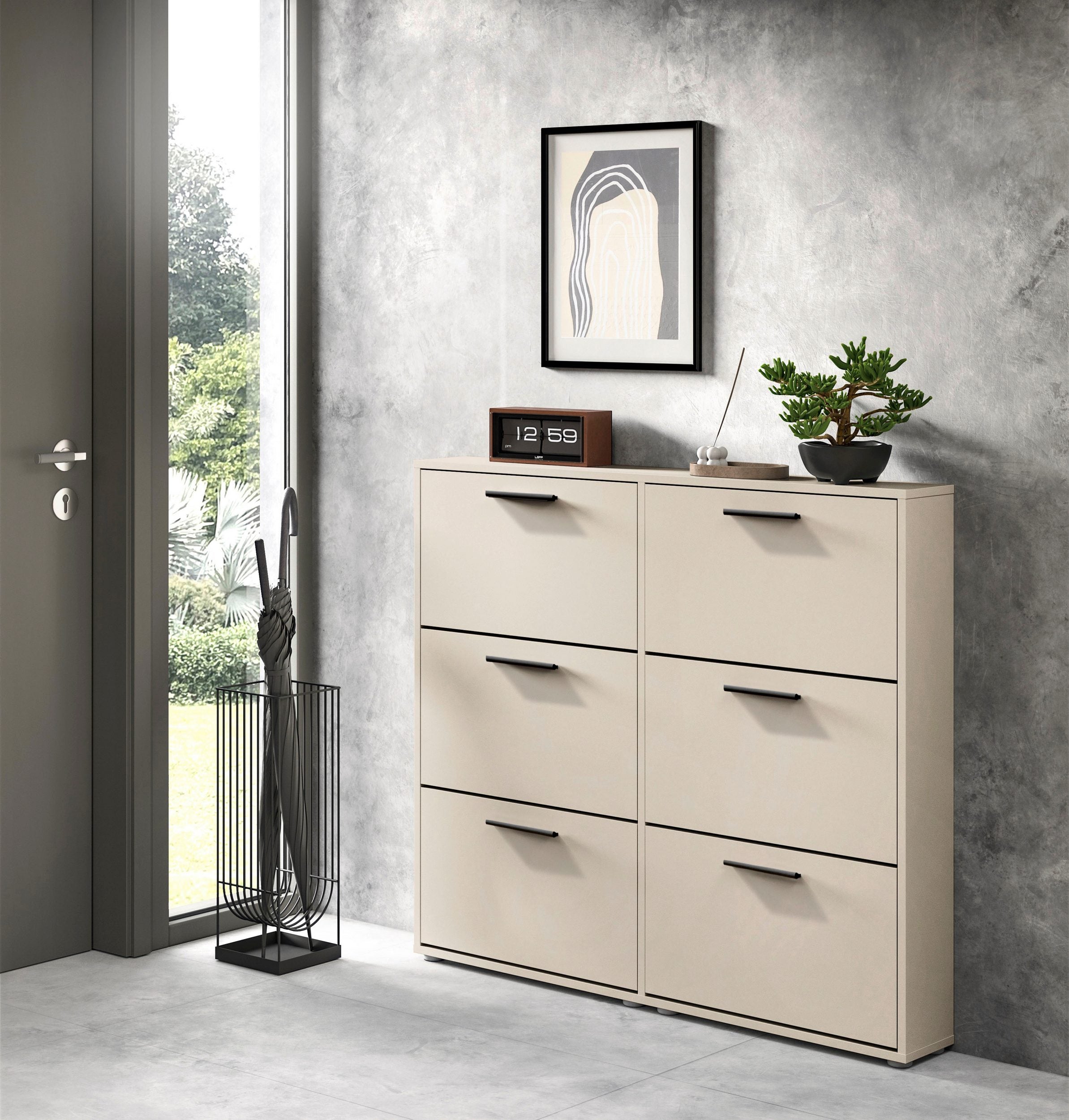 Pantofar Sam bej cașmir cu 6 clapete design modern, 116 cm lățime ...